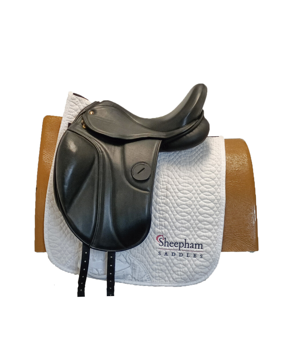 Coast Performance Dressage Saddle 16.5" W Black
