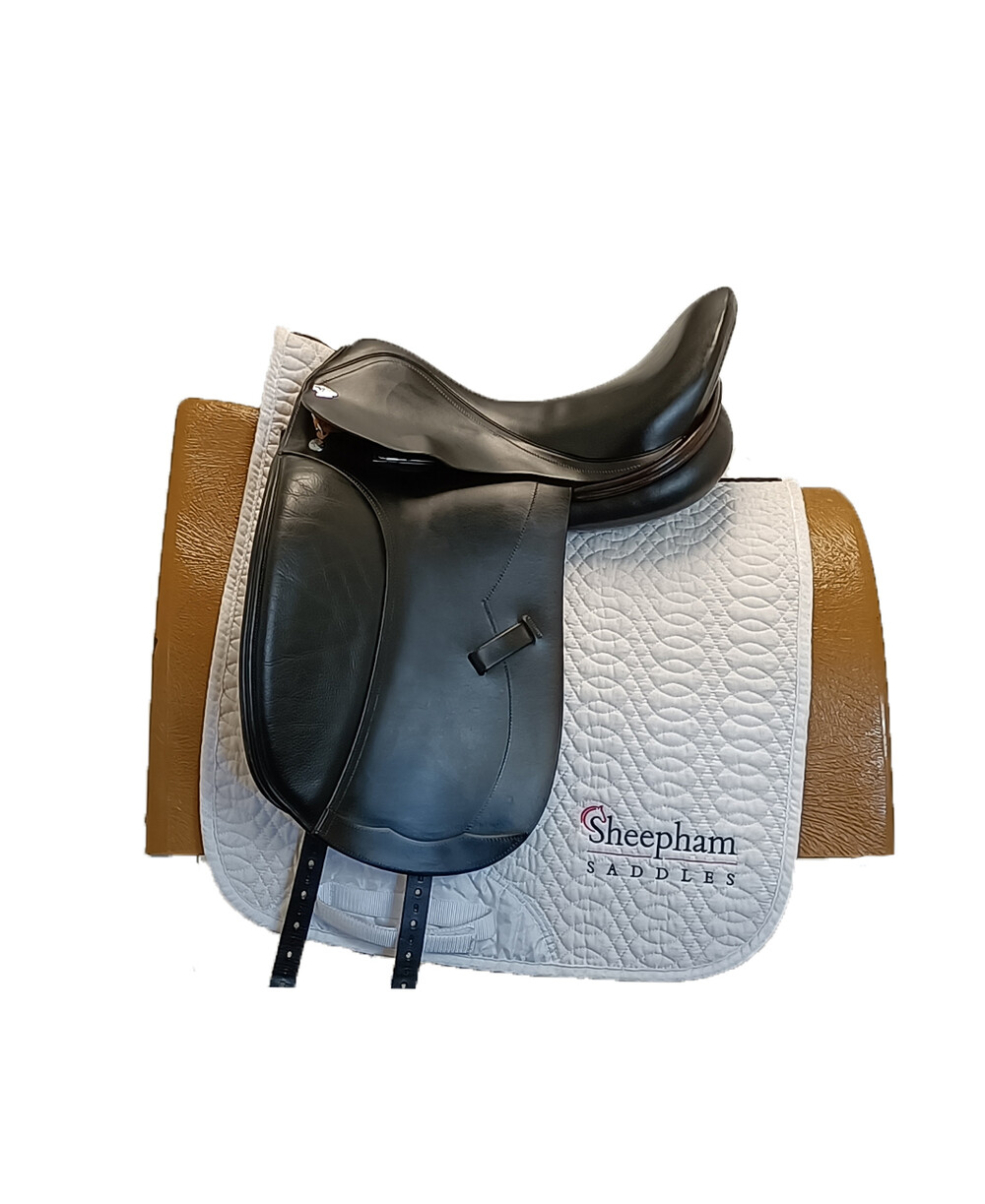 Harry Dabbs Future Consort Dressage 17" MW Black