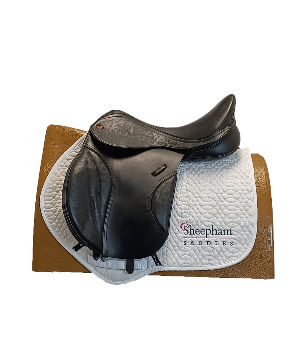Kent & Masters Low Profile Compact GP Saddle 17" Adjustable Black