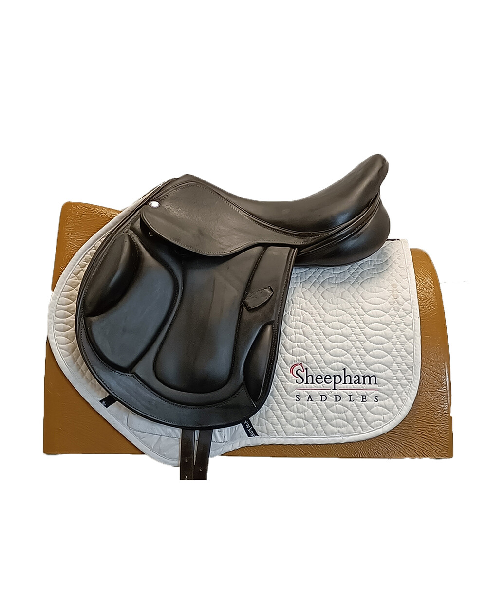 Nero Monoflap Jump Saddle 17.5" MW Brown | Shop our Range of Saddles ...